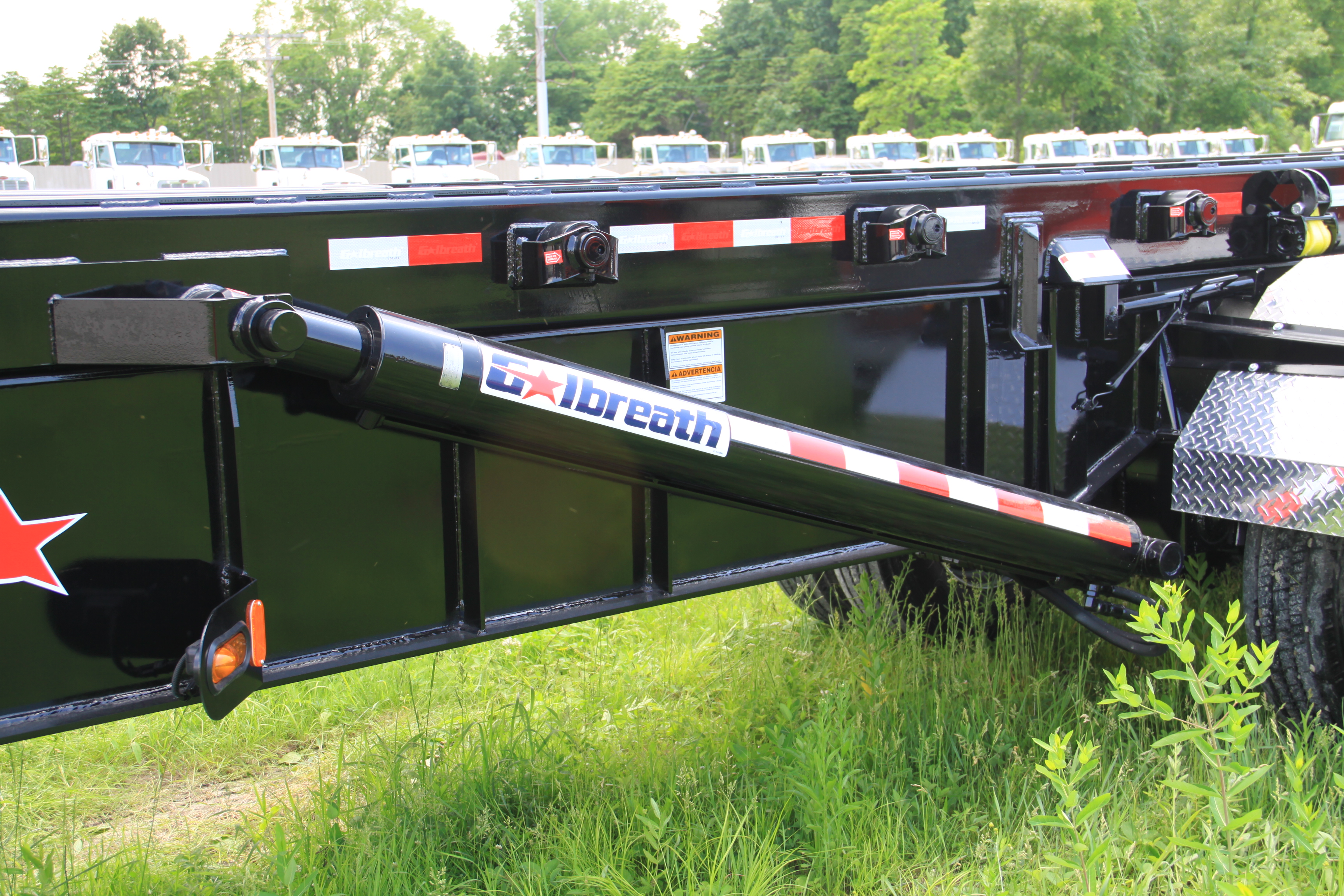 Heavy Duty Specialty Roll-Off Trailers | Galbreath®
