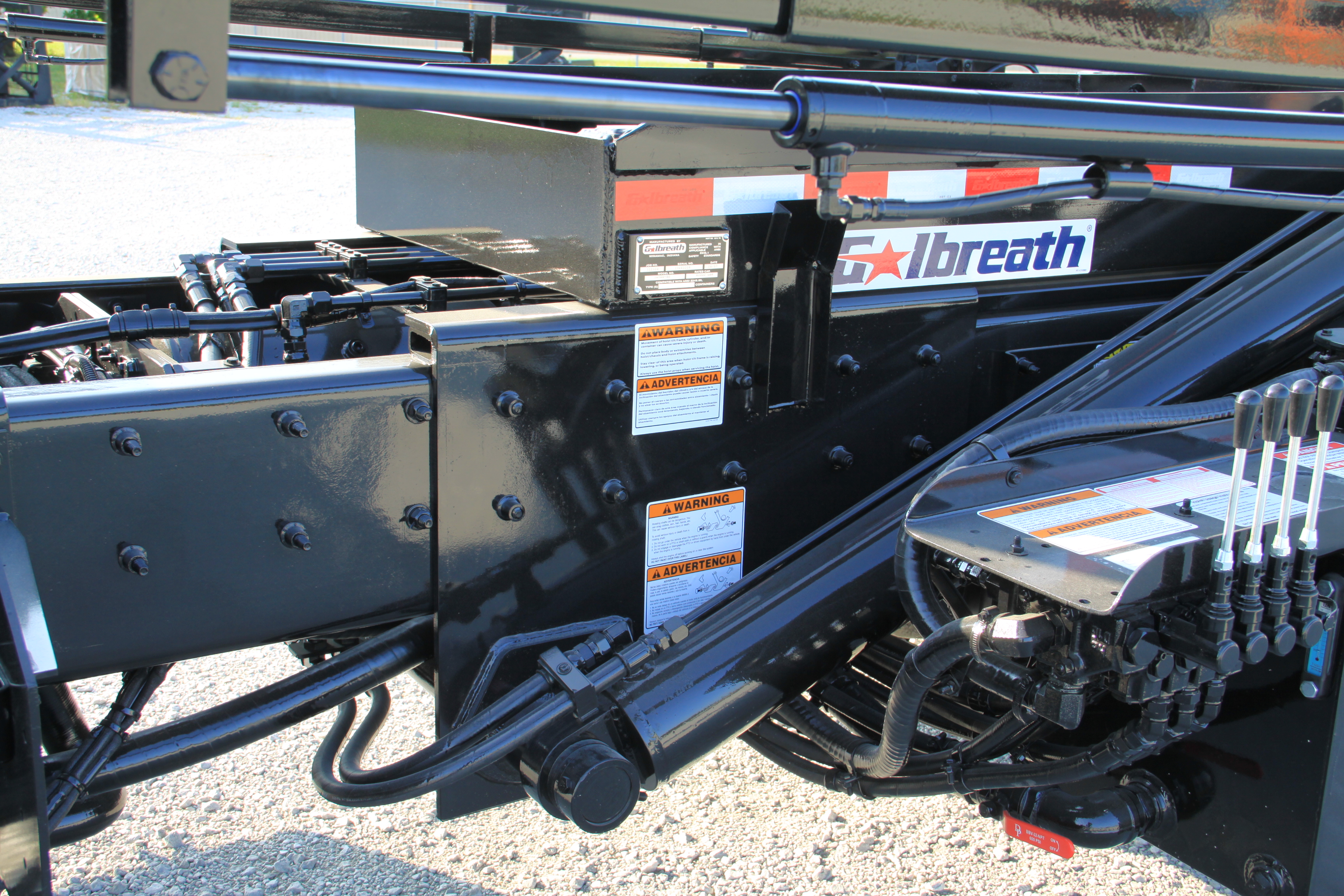 Bail Hook Hoist | Galbreath®